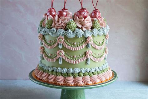 Cake Piping Design Ideas