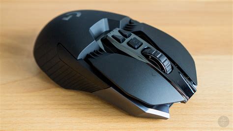 Logitechs G900 Is Meant To Alleviate Your Concerns About Wireless Gaming Mice Polygon