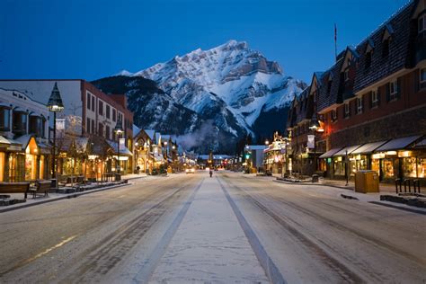 Banff Ski Resort Alberta Ski Vacations And Package Deals Skibookings