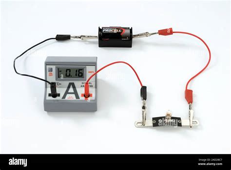 Simple Circuit To Measure Amps This Circuit Consists Of A Bulb Lower Right Connected To A