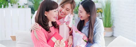 Memories For Mom Unforgettable Experiences To T Your Travel Loving