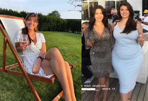 Pretty Brunette Filled Out Scrolller