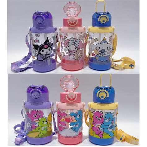 ขวดน้ำเด็ก แบบหลอดดูด มีหูหิ้ว มีสายสะพาย ลายการ์ตูนน่ารักๆ Shopee Thailand
