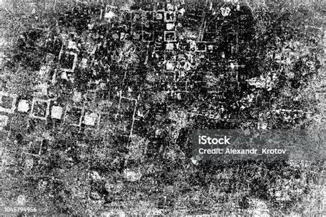 균열 칩의 질감 흰색 배경에 슬리퍼 흑백 우울한 그런 지 배경입니다 관광 명소 먼지 오래 된 표면에 먼지의 패턴 0명에 대한
