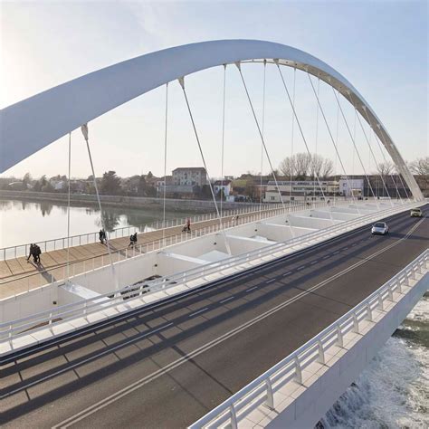 Richard Meier Models All White Oxfordshire Residence On English Manor Houses