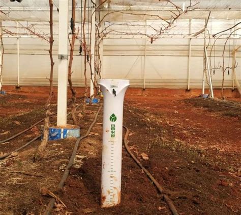 小雨农智 土壤仪 测量土壤温湿度ph值ec值 实时监测 数据长期保存