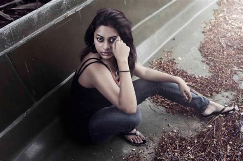 Actress Suza Kumar Hot Photoshoot Stills Senorita25