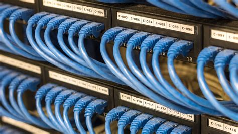 Ai時代の高性能ネットワーク規格を策定する「ultra Ethernet Consortium」をmicrosoft・intel・amdなどの大手テック企業が共同設立 Gigazine