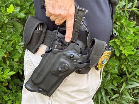 Safariland 6360rds Review Best Echelon Duty Holster The Armory Life
