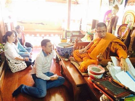 ภาพในอดีต คุณอิงค์ หรือ หม่อมหลวงภาสันต์ สวัสดิวัตน์ 📝นามปากกาที่รู้จักกัน คือ ปิ่นโตเถาเล็ก