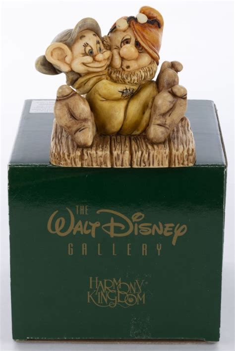 Doc And Dopey Figurine Trinket Box 2002 Id Wdwrswdd Van Eaton Galleries