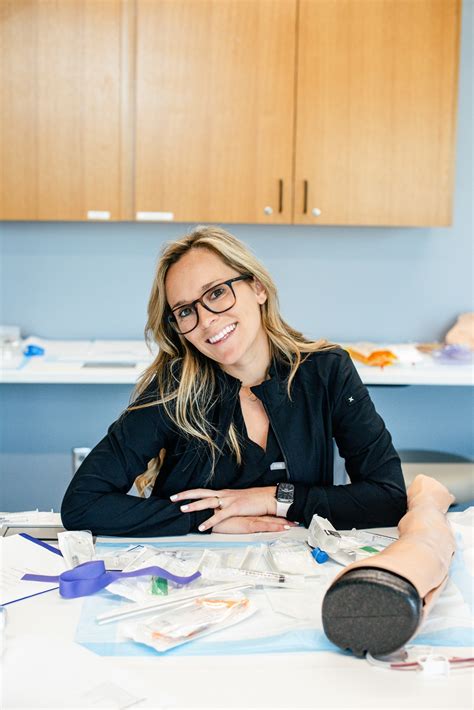 Nurse In The Making There Are Sooo Many Different Types Of