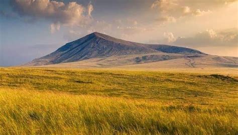 СҮХБААТАР АЙМГИЙН ХАМГИЙН ТОМ ЗАР