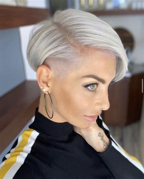 Короткие стрижки с выбритыми висками 13 вариантов для дерзких леди Стрижка боб Короткие