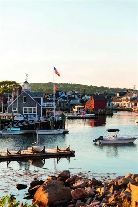 Scenic Summer Drive In Cape Ann Massachusetts