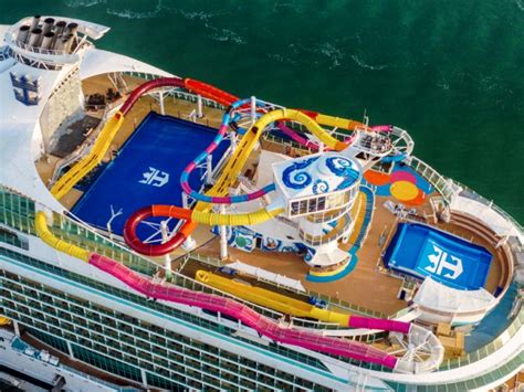 Royal Caribbeans Navigator Of The Seas Martin Aquatic