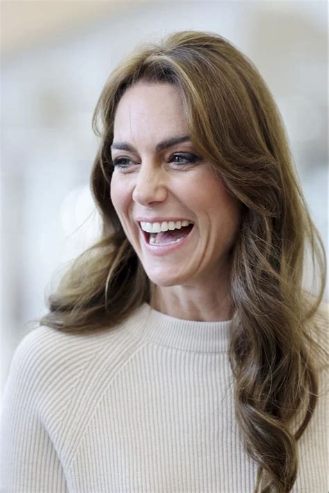 Prinzessin Kate Schulfreundin Packt In Buch über Sex Club Aus Nau Ch