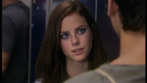 Effys Un Closet Ed How Does Effy Do Her Make Up In The First Episode