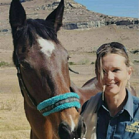 Bianca Van Rooyen Farm Manager And Trail Ride Gide Di Bus Stop