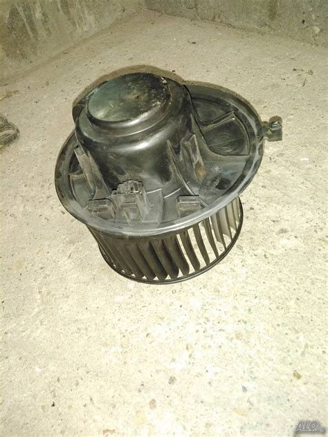 Вентилатор за парно Голф 3 Климатици Резервни части консумативи аксесоари Плевен Ве