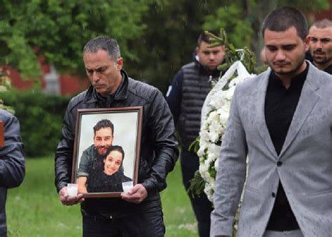 Сбогуваха се за последно с Ани и Явор загинали на ”Сливница”