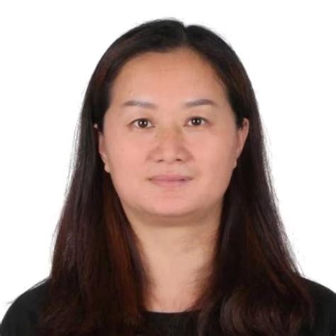 王艳秀 景德镇陶瓷大学 体育与军事教学部