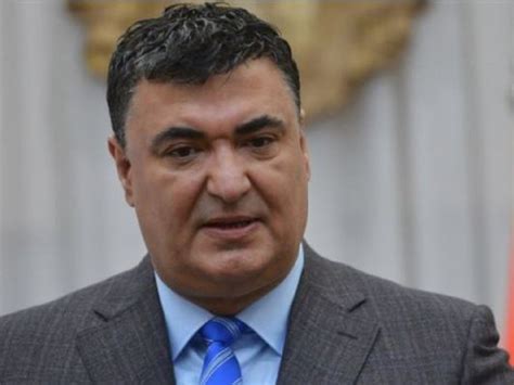 Министр экономики Сербии Баста выступил за введение санкций против России Topnews Ru