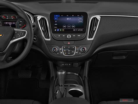 2023 Chevrolet Malibu 132 Interior Photos Us News