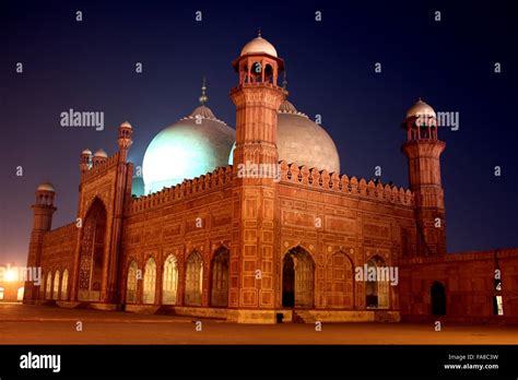 Badshahi Mosque Lahore Night View