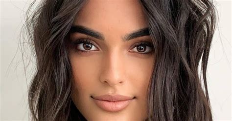 Wavy Blunt Bob The Versatile Haircut Thats Easy To Style Nanasnavagations