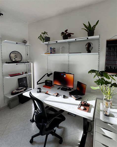 13 Pegboard Desk Setup Ideas For Your Home Office