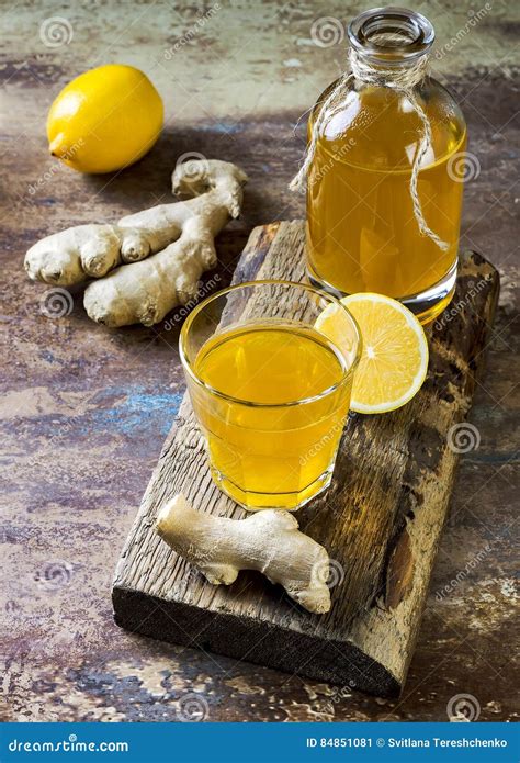 Homemade Fermented Raw Ginger Lemon Kombucha Tea Healthy Natural