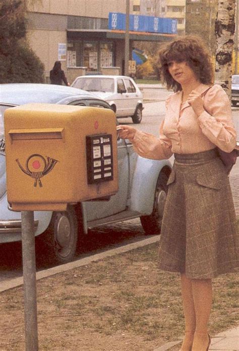 Two Horny Eighties Ladies Pleasing A Stiffy Xxx Dessert Picture 1