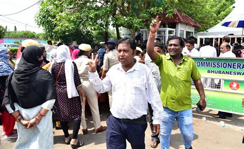 Nsui Activists Scuffle With Police During Protest Over Unemployment In