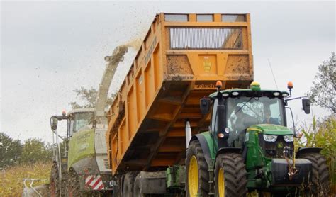 John Deere R Specs And Data United Kingdom