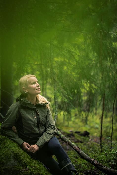 Kotiliesi Mia Takula Muistetaan 1990 Luvun Kettutyttönä