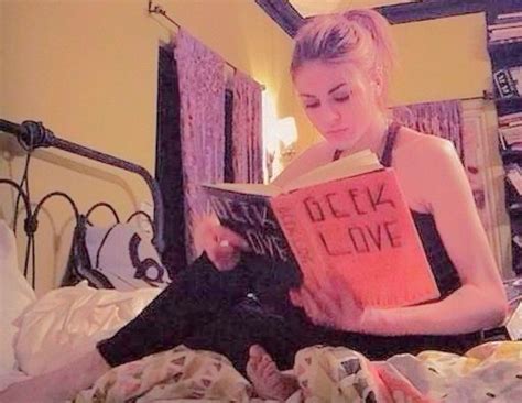Frances Bean Cobains Feet Frances Bean Cobains Feet