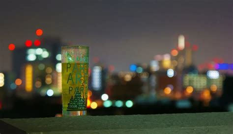 听说这届年轻人不爱喝酒？凤凰网