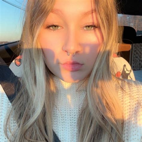 Paige Mahaylee🪬🤍 Mahaylee02 Snapchat Stories Spotlight And Lenses
