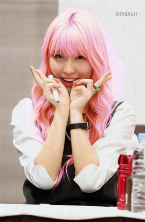 Momo Pink Hair Twice