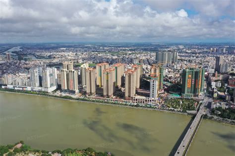 华和南国银苑主推16幢建面约82 120㎡单位华和南国银苑 湛江房天下