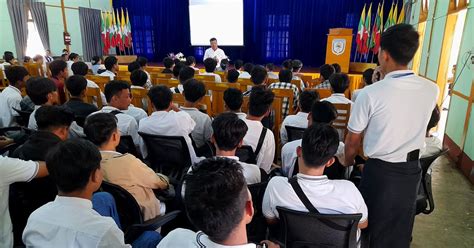 Myanmarnationalpost အစိုးရစက်မှုလက်မှုသိပ္ပံကျောင်း ကျောက်ပန်းတောင်း တ