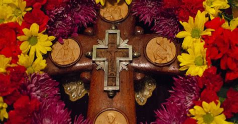 Утре е голям празник ТРИ неща които задължително трябва да направите в този свят ден За Жената