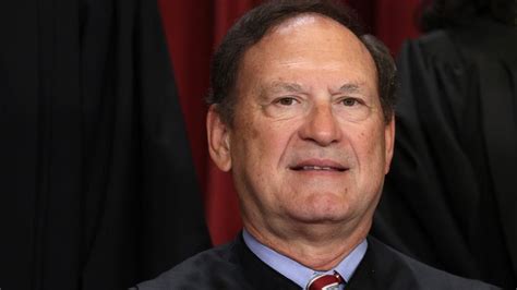 New York Times Upside Down Us Flag Flew At Home Of Justice Samuel Alito After 2020 Election