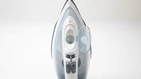 Braun TexStyle 3 Steam Iron SI 3054 GY Review | Steam iron | CHOICE