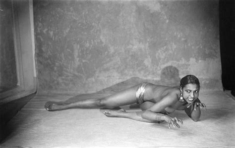 Naked Жозефина Бейкер Added 07 19 2016 By Bot