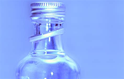 Norgeogverdensnytt Kjøpte Sex Av Jenter 14 Betalte Med Flasker Sprit