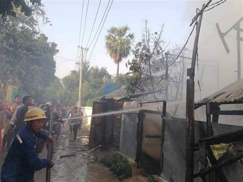 ဆီပိုက်ပေါက်နေတဲ့ဆိုင်ကယ် မီးလောင်ရာက နေအိမ်တွေပါမီးလောင်ပျက်စီး