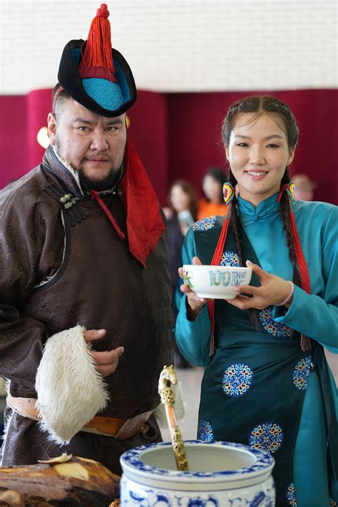 Улсын Хүүхэд Залуучуудын Улсын Хүүхэд Залуучуудын Театр