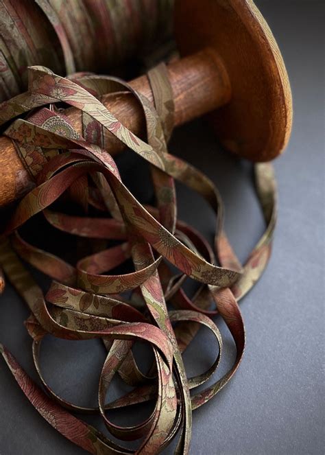 Double Fold Bias Binding Stella Floral Earth Miss Maude